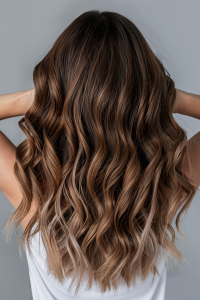 22 Spring Brown Hair Colors Ideas 2025 – Caramel Honey Balayage, Subtle ...